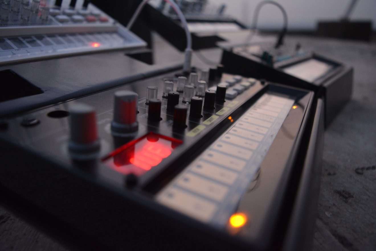 How to Use Sound Effects for Videos Effectively | HookSounds